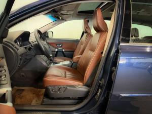 Zils Volvo XC90 2012 Jūrmala, ar dzinēja tilpumu 2.40 L un nobraukumu 338 tūkst. km par 12450 €, foto 25 vietnē AUTOMOTO.COM.LV