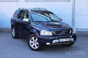 Blue Volvo XC90 2012 in Riga, with an engine capacity of 2.40 L and mileage of 0 thousand km for 5995 €, photo 4 on AUTOMOTO.COM.LV