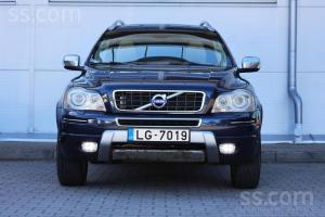 Blue Volvo XC90 2012 in Riga, with an engine capacity of 2.40 L and mileage of 0 thousand km for 5995 €, photo 5 on AUTOMOTO.COM.LV