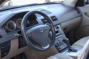 Blue Volvo XC90 2012 in Riga, with an engine capacity of 2.40 L and mileage of 0 thousand km for 5995 €, photo 11 on AUTOMOTO.COM.LV