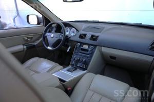 Blue Volvo XC90 2012 in Riga, with an engine capacity of 2.40 L and mileage of 0 thousand km for 5995 €, photo 13 on AUTOMOTO.COM.LV