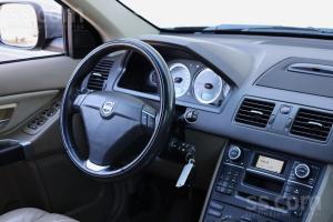 Blue Volvo XC90 2012 in Riga, with an engine capacity of 2.40 L and mileage of 0 thousand km for 5995 €, photo 14 on AUTOMOTO.COM.LV