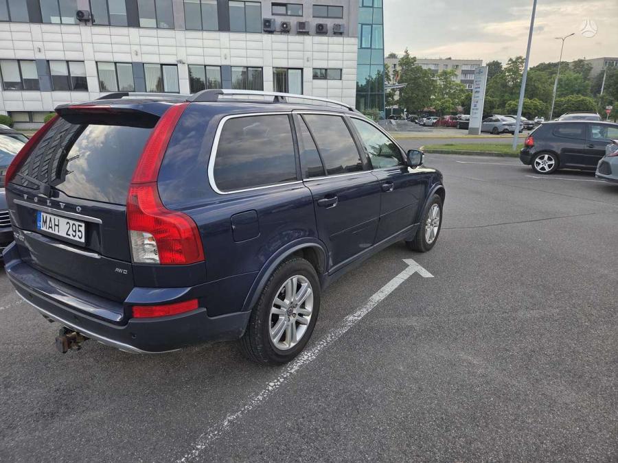 Blue Volvo XC90 2012 in Vilnius, with an engine capacity of 3.19 L and mileage of 358 thousand km for 6500 €, photo 5 on AUTOMOTO.COM.LV