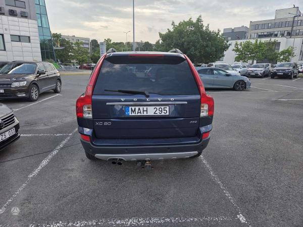 Zils Volvo XC90 2012 Viļņa, ar dzinēja tilpumu 3.19 L un nobraukumu 358 tūkst. km par 6500 €, foto 6 vietnē AUTOMOTO.COM.LV