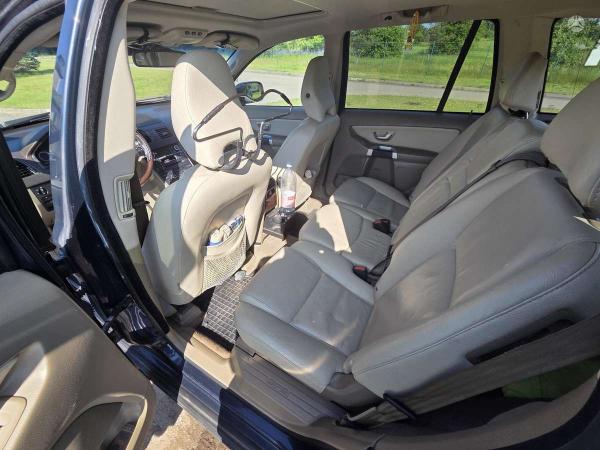 Zils Volvo XC90 2012 Viļņa, ar dzinēja tilpumu 3.19 L un nobraukumu 358 tūkst. km par 6500 €, foto 8 vietnē AUTOMOTO.COM.LV