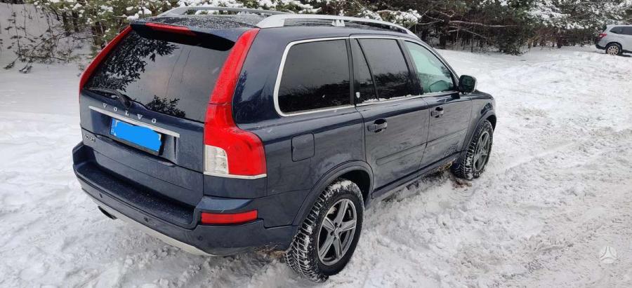 Blue Volvo XC90 2013 in Vilnius, with an engine capacity of 3.20 L and mileage of 198 thousand km for 8500 €, photo 2 on AUTOMOTO.COM.LV