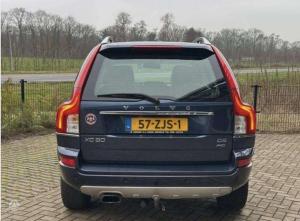 Blue Volvo XC90 2013 in Vilnius, with an engine capacity of 2.40 L and mileage of 300 thousand km for 11500 €, photo 20 on AUTOMOTO.COM.LV