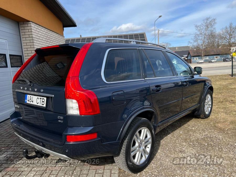 Blue Volvo XC90 2013 in Paide, with an engine capacity of 2.40 L and mileage of 0 thousand km for 9999 €, photo 6 on AUTOMOTO.COM.LV