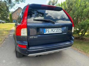 Blue Volvo XC90 2013 in Vilnius, with an engine capacity of 2.40 L and mileage of 242 thousand km for 12100 €, photo 7 on AUTOMOTO.COM.LV