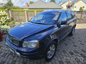 Blue Volvo XC90 2013 in Riga, with an engine capacity of 2.40 L and mileage of 184 thousand km for 9500 €, photo 3 on AUTOMOTO.COM.LV