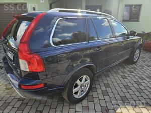 Blue Volvo XC90 2013 in Riga, with an engine capacity of 2.40 L and mileage of 184 thousand km for 9500 €, photo 5 on AUTOMOTO.COM.LV