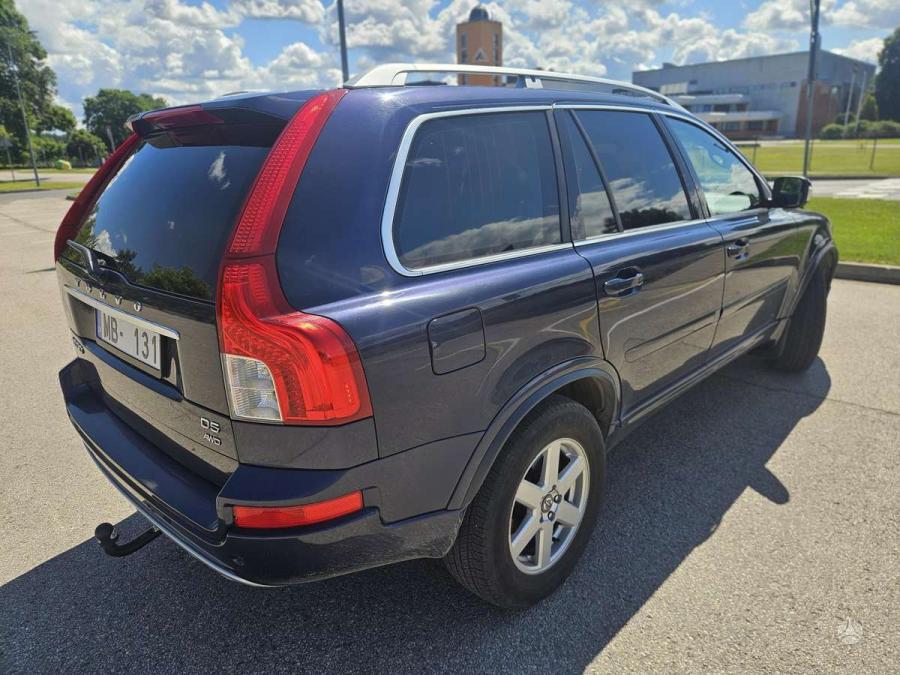 Zils Volvo XC90 2013 Rīga, ar dzinēja tilpumu 2.40 L un nobraukumu 184 tūkst. km par 9500 €, foto 12 vietnē AUTOMOTO.COM.LV