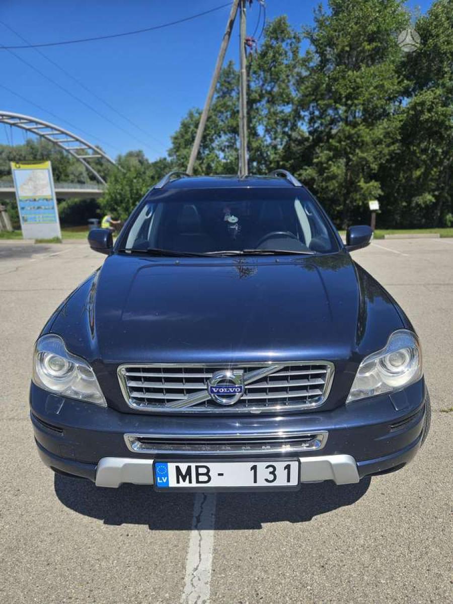 Zils Volvo XC90 2013 Rīga, ar dzinēja tilpumu 2.40 L un nobraukumu 184 tūkst. km par 9500 €, foto 13 vietnē AUTOMOTO.COM.LV