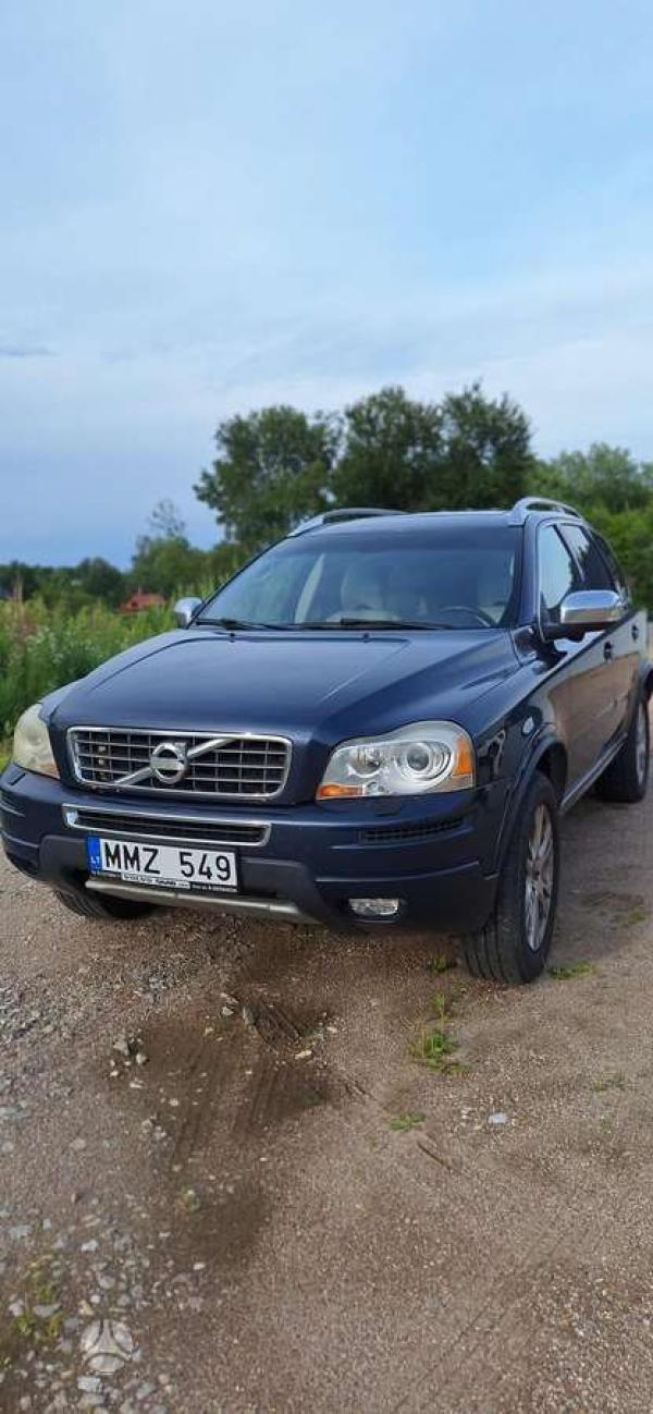 Blue Volvo XC90 2013 in Ukmerge, with an engine capacity of 3.19 L and mileage of 258 thousand km for 9500 €, photo 1 on AUTOMOTO.COM.LV