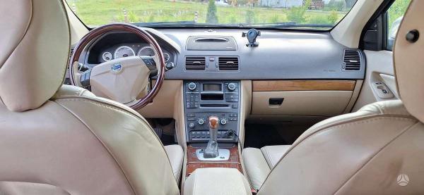 Blue Volvo XC90 2013 in Ukmerge, with an engine capacity of 3.19 L and mileage of 258 thousand km for 9500 €, photo 7 on AUTOMOTO.COM.LV
