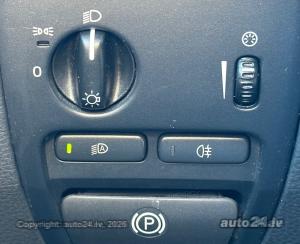 Zils Volvo XC90 2013 Tartu, ar dzinēja tilpumu 2.40 L un nobraukumu 335 tūkst. km par 11950 €, foto 6 vietnē AUTOMOTO.COM.LV