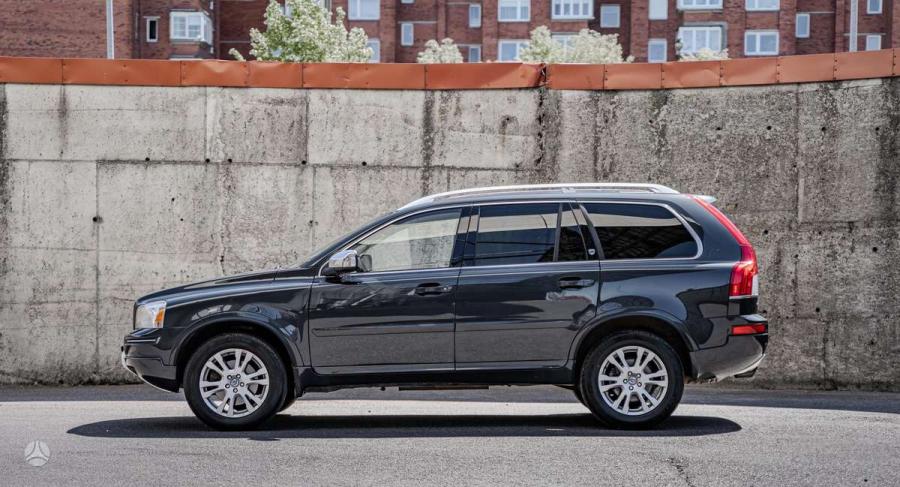 Zils Volvo XC90 2013 Klaipėda, ar dzinēja tilpumu 3.20 L un nobraukumu 210 tūkst. km par 7899 €, foto 3 vietnē AUTOMOTO.COM.LV