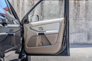 Zils Volvo XC90 2013 Klaipėda, ar dzinēja tilpumu 3.20 L un nobraukumu 210 tūkst. km par 7899 €, foto 7 vietnē AUTOMOTO.COM.LV