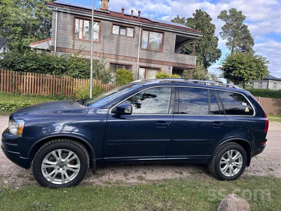 Zils Volvo XC90 2013 Rīga, ar dzinēja tilpumu 2.40 L un nobraukumu 175 tūkst. km par 12850 €, foto 5 vietnē AUTOMOTO.COM.LV