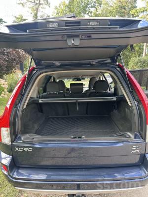 Zils Volvo XC90 2013 Rīga, ar dzinēja tilpumu 2.40 L un nobraukumu 175 tūkst. km par 12850 €, foto 7 vietnē AUTOMOTO.COM.LV