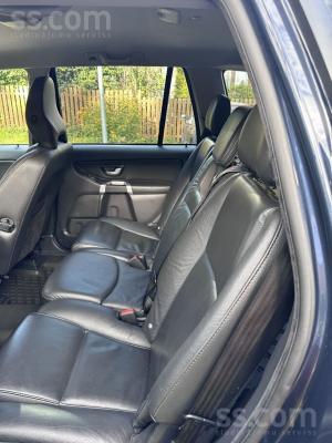 Zils Volvo XC90 2013 Rīga, ar dzinēja tilpumu 2.40 L un nobraukumu 175 tūkst. km par 12850 €, foto 16 vietnē AUTOMOTO.COM.LV