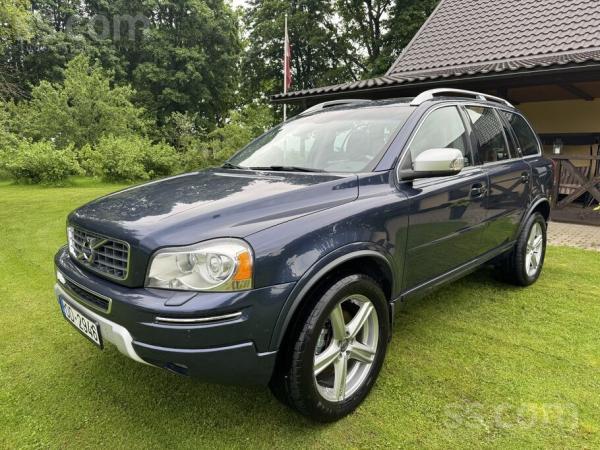Zils Volvo XC90 2014 Rīga, ar dzinēja tilpumu 2.40 L un nobraukumu 111 tūkst. km par 15550 €, foto 2 vietnē AUTOMOTO.COM.LV
