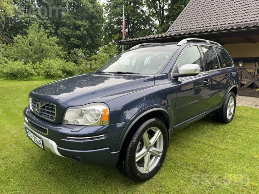 Zils Volvo XC90 2014 Rīga, ar dzinēja tilpumu 2.40 L un nobraukumu 111 tūkst. km par 15550 €, foto 2 vietnē AUTOMOTO.COM.LV