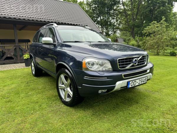 Zils Volvo XC90 2014 Rīga, ar dzinēja tilpumu 2.40 L un nobraukumu 111 tūkst. km par 15550 €, foto 5 vietnē AUTOMOTO.COM.LV