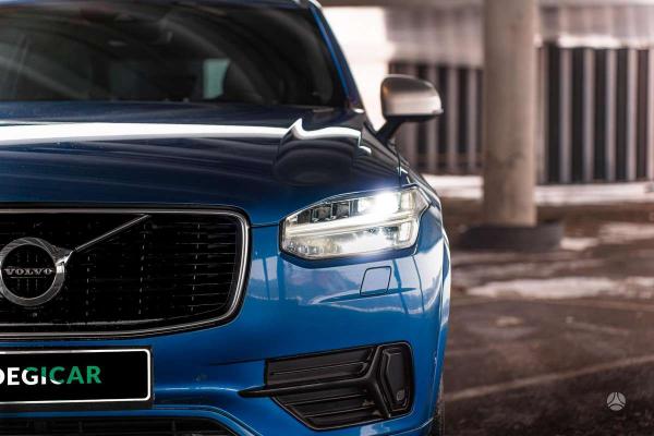 Blue Volvo XC90 2015 in Kaunas, with an engine capacity of 1.97 L and mileage of 250 thousand km for 23000 €, photo 7 on AUTOMOTO.COM.LV