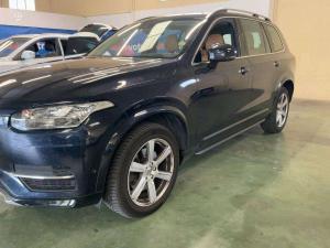 Zils Volvo XC90 2015 Viļņa, ar dzinēja tilpumu 1.97 L un nobraukumu 237 tūkst. km par 15699 €, foto 2 vietnē AUTOMOTO.COM.LV