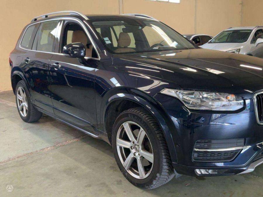 Zils Volvo XC90 2015 Viļņa, ar dzinēja tilpumu 1.97 L un nobraukumu 237 tūkst. km par 15699 €, foto 12 vietnē AUTOMOTO.COM.LV