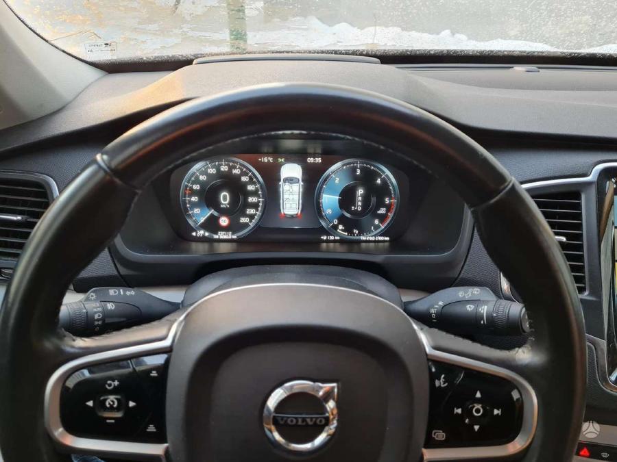 Zils Volvo XC90 2015 Viļņa, ar dzinēja tilpumu 1.97 L un nobraukumu 237 tūkst. km par 15699 €, foto 29 vietnē AUTOMOTO.COM.LV