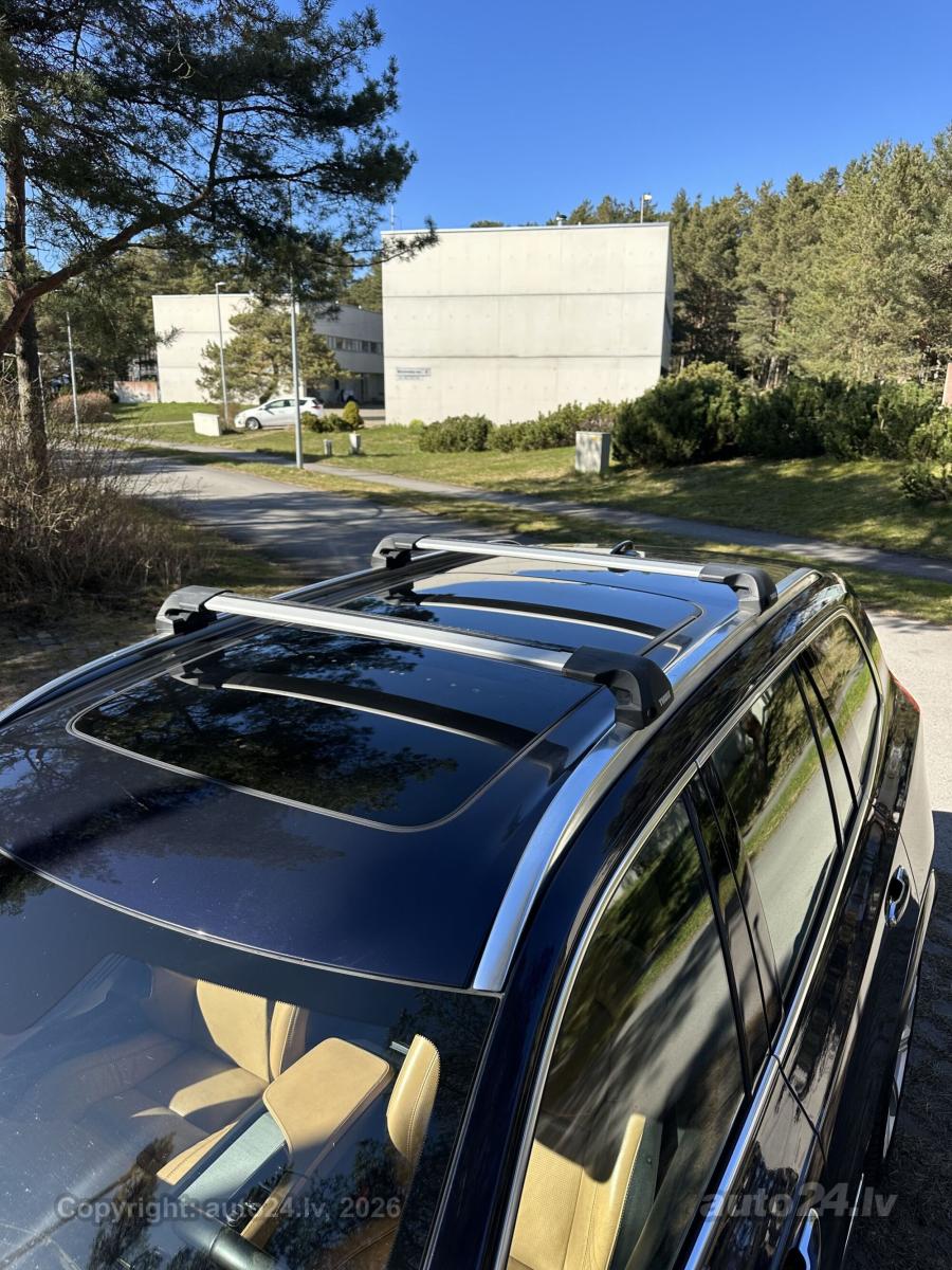 Zils Volvo XC90 2015 Tallina, ar dzinēja tilpumu 2.00 L un nobraukumu 243 tūkst. km par 15900 €, foto 9 vietnē AUTOMOTO.COM.LV