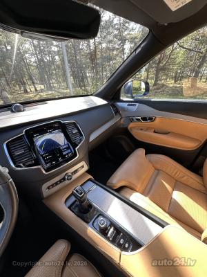 Zils Volvo XC90 2015 Tallina, ar dzinēja tilpumu 2.00 L un nobraukumu 243 tūkst. km par 15900 €, foto 14 vietnē AUTOMOTO.COM.LV
