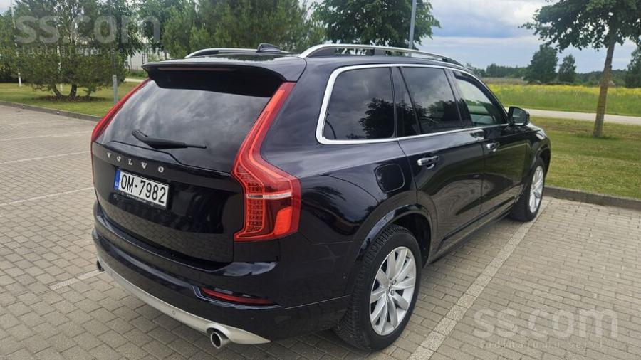 Blue Volvo XC90 2015 in Riga, with an engine capacity of 2.00 L and mileage of 254 thousand km for 17900 €, photo 3 on AUTOMOTO.COM.LV