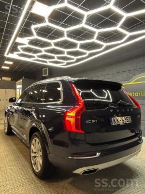 Zils Volvo XC90 2015 Rīga, ar dzinēja tilpumu 2.00 L un nobraukumu 228 tūkst. km par 18990 €, foto 7 vietnē AUTOMOTO.COM.LV
