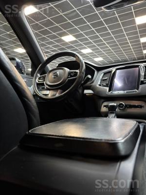 Zils Volvo XC90 2015 Rīga, ar dzinēja tilpumu 2.00 L un nobraukumu 228 tūkst. km par 18990 €, foto 11 vietnē AUTOMOTO.COM.LV