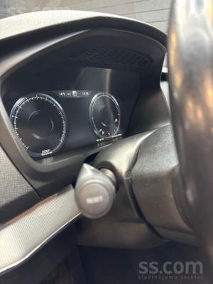 Zils Volvo XC90 2015 Rīga, ar dzinēja tilpumu 2.00 L un nobraukumu 228 tūkst. km par 18990 €, foto 13 vietnē AUTOMOTO.COM.LV