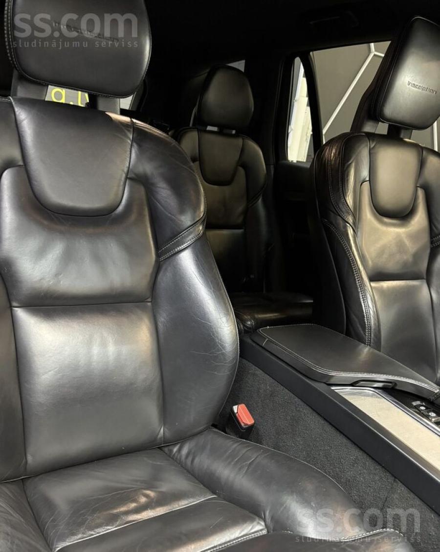 Zils Volvo XC90 2015 Rīga, ar dzinēja tilpumu 2.00 L un nobraukumu 228 tūkst. km par 18990 €, foto 16 vietnē AUTOMOTO.COM.LV