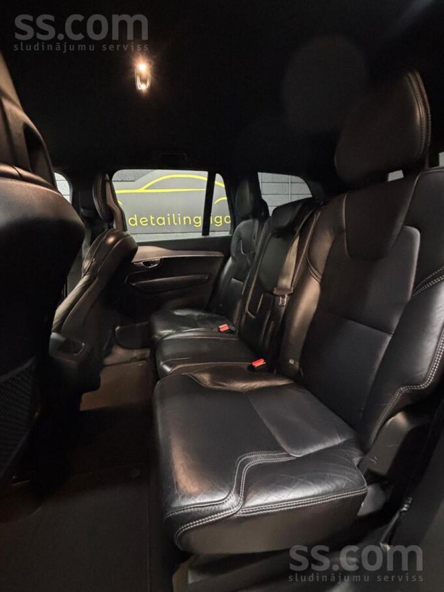 Zils Volvo XC90 2015 Rīga, ar dzinēja tilpumu 2.00 L un nobraukumu 228 tūkst. km par 18990 €, foto 17 vietnē AUTOMOTO.COM.LV