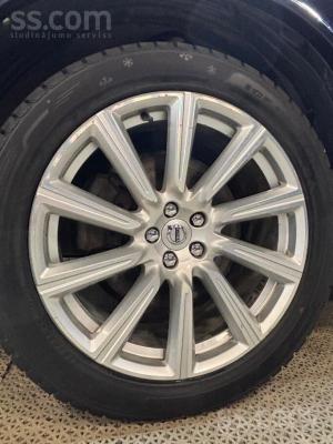 Zils Volvo XC90 2015 Rīga, ar dzinēja tilpumu 2.00 L un nobraukumu 228 tūkst. km par 18990 €, foto 18 vietnē AUTOMOTO.COM.LV