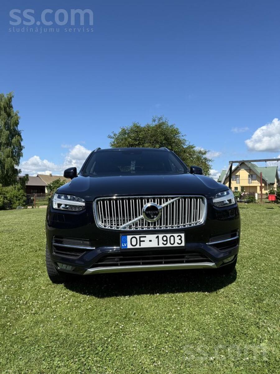 Blue Volvo XC90 2015 in Tukums, with an engine capacity of 2.00 L and mileage of 194 thousand km for 18900 €, photo 5 on AUTOMOTO.COM.LV