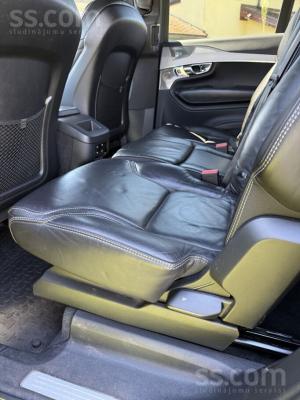Blue Volvo XC90 2015 in Tukums, with an engine capacity of 2.00 L and mileage of 194 thousand km for 18900 €, photo 17 on AUTOMOTO.COM.LV