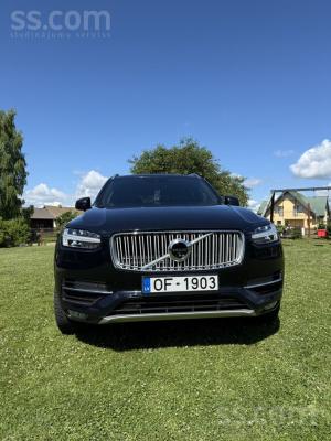 Blue Volvo XC90 2015 in Tukums, with an engine capacity of 2.00 L and mileage of 194 thousand km for 18900 €, photo 5 on AUTOMOTO.COM.LV