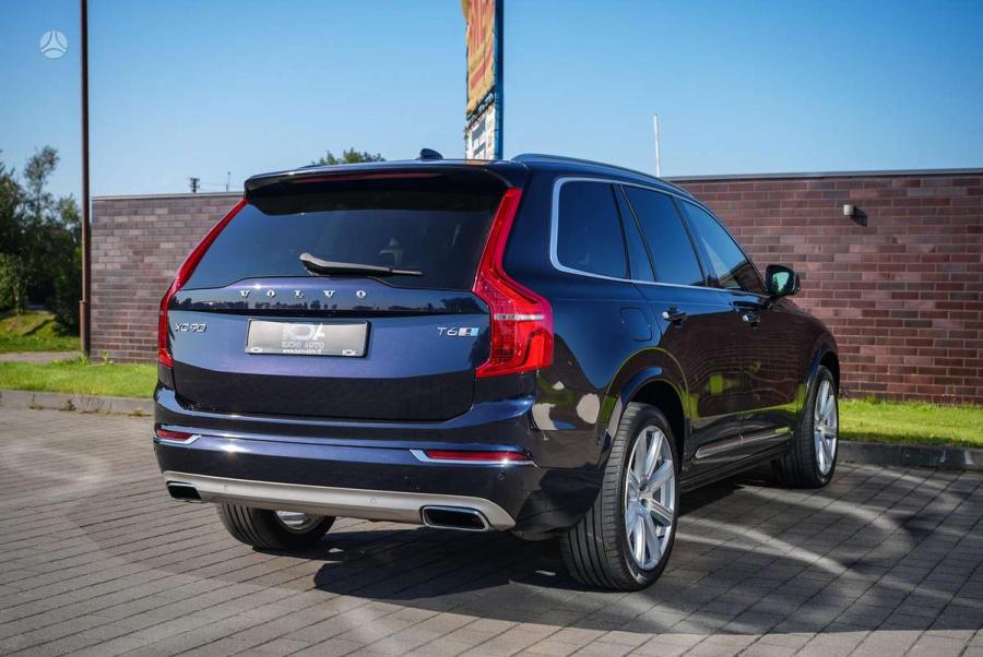 Zils Volvo XC90 2015 Marijampole, ar dzinēja tilpumu 1.97 L un nobraukumu 267 tūkst. km par 20950 €, foto 10 vietnē AUTOMOTO.COM.LV