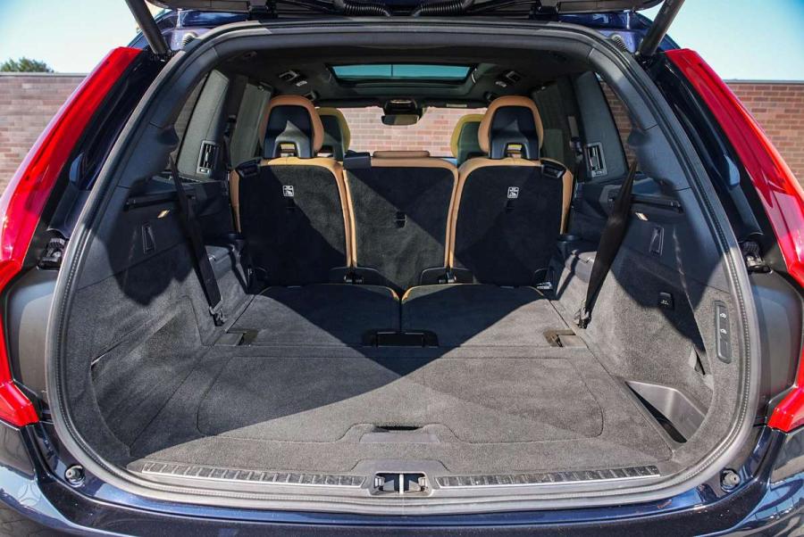 Zils Volvo XC90 2015 Marijampole, ar dzinēja tilpumu 1.97 L un nobraukumu 267 tūkst. km par 20950 €, foto 12 vietnē AUTOMOTO.COM.LV