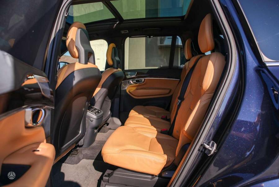 Zils Volvo XC90 2015 Marijampole, ar dzinēja tilpumu 1.97 L un nobraukumu 267 tūkst. km par 20950 €, foto 38 vietnē AUTOMOTO.COM.LV