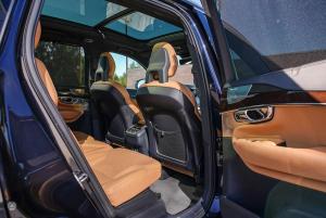 Zils Volvo XC90 2015 Marijampole, ar dzinēja tilpumu 1.97 L un nobraukumu 267 tūkst. km par 20950 €, foto 41 vietnē AUTOMOTO.COM.LV