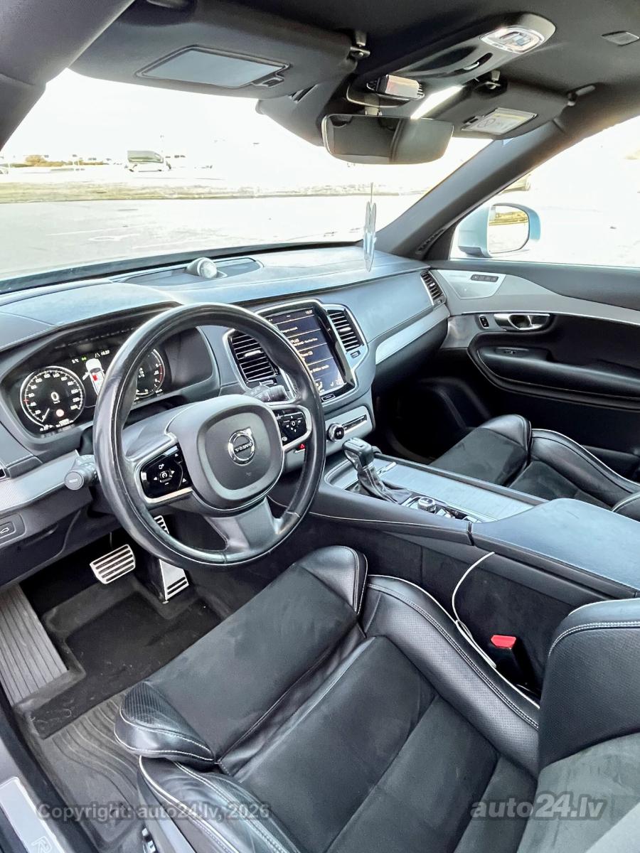 Zils Volvo XC90 2015 Tallina, ar dzinēja tilpumu 2.00 L un nobraukumu 170 tūkst. km par 24900 €, foto 9 vietnē AUTOMOTO.COM.LV