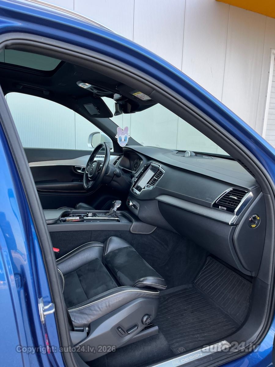 Zils Volvo XC90 2015 Tallina, ar dzinēja tilpumu 2.00 L un nobraukumu 170 tūkst. km par 24900 €, foto 16 vietnē AUTOMOTO.COM.LV